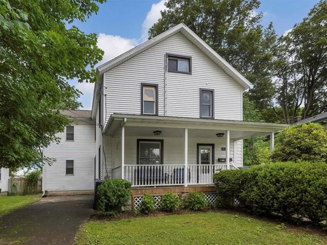 316 Meadville St, Edinboro, PA 16412
