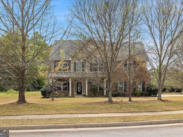 316 Norway Spruce Ct, Locust Grove, GA 30248