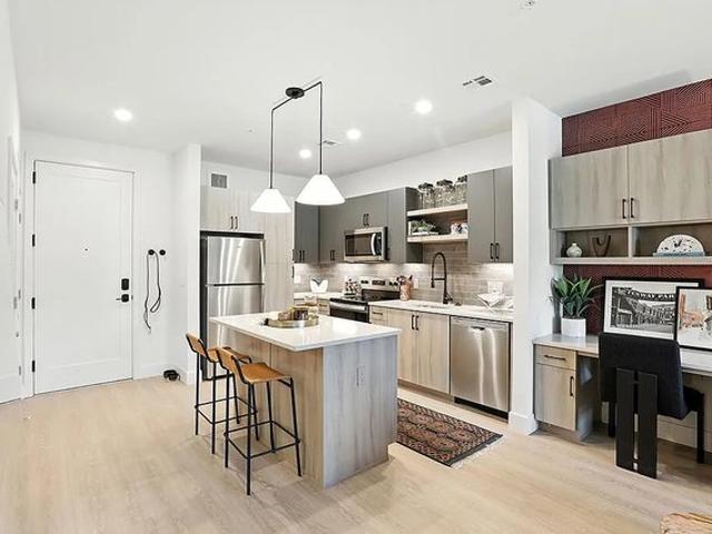 316 New Boston St, Woburn, MA 01801