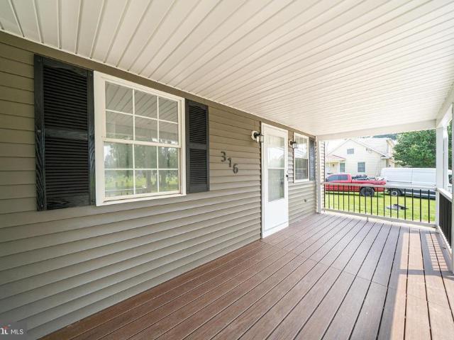 316 Newport Road