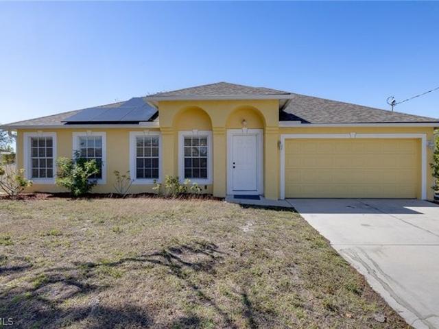 316 NW 12th Pl, Cape Coral, FL 33993