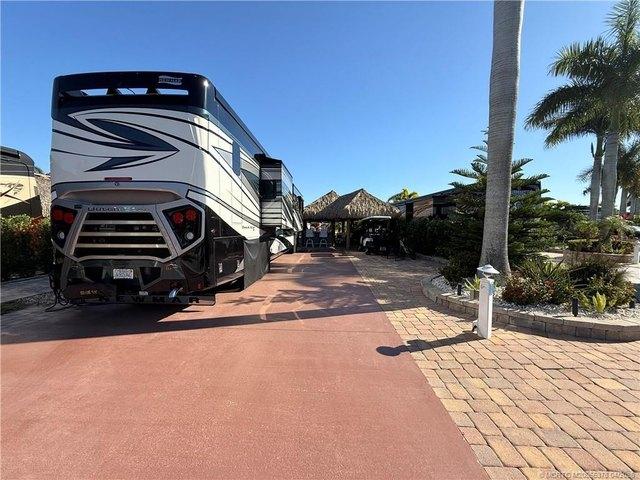 316 NW Chipshot Ln, Port Saint Lucie, FL 34986