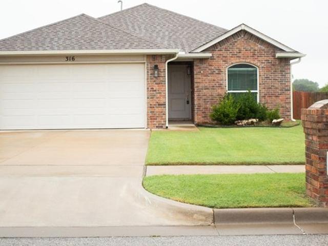 316 S 48th Ct, Broken Arrow, OK 74014
