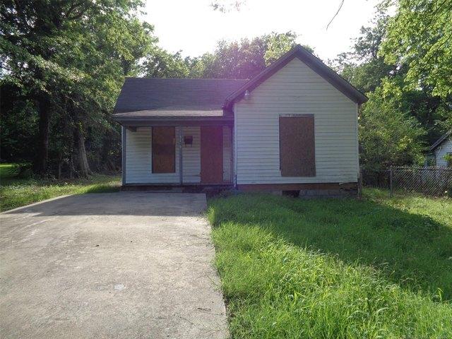 316 S 5th St, Eufaula, OK 74432