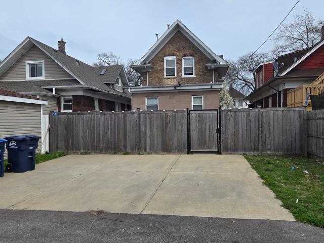 316 S 10th Avenue