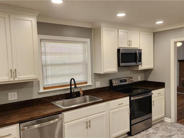 316 Sourwood DR