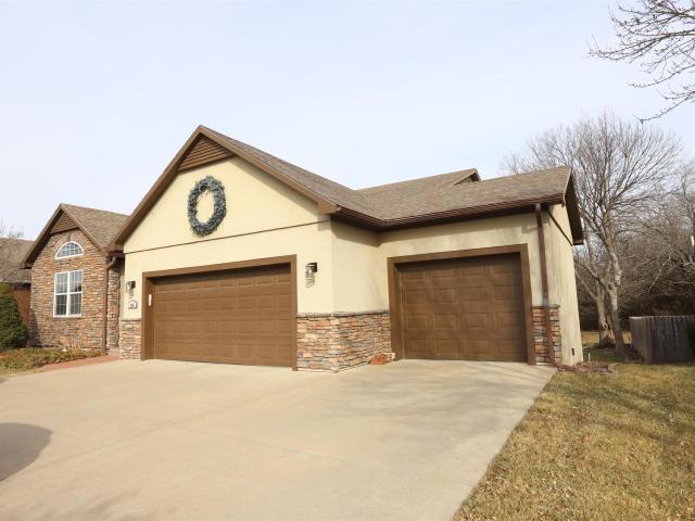 316 Santa Fe Dr, Baldwin City, KS 66006 | MLS #164967 | Compass