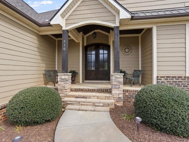316 Scenic Lake Court