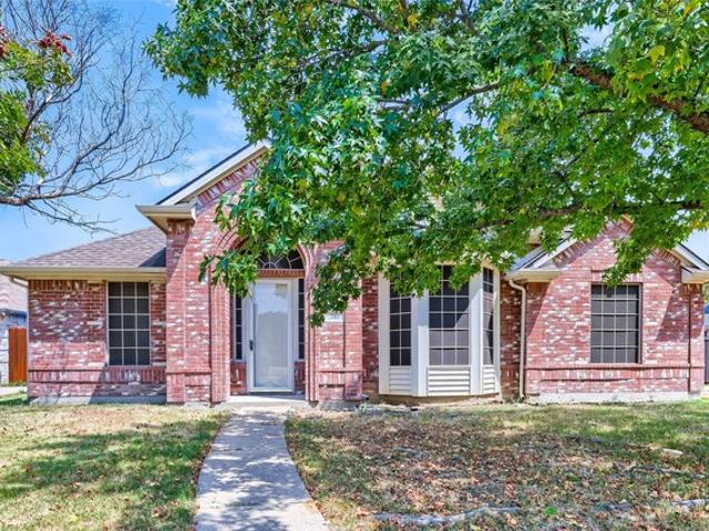 316 Shady Timbers Ln, Murphy, TX 75094