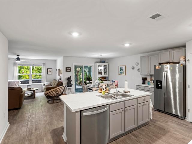 316 Spruce Pine Way