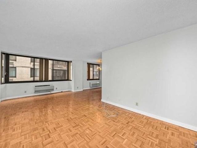 316 Prospect Ave #7C, Hackensack, NJ 07601