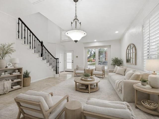316 Riverwalk Ln, Irving, TX 75063 | MLS #21232