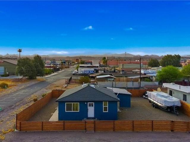 316 River Glen Dr, Bullhead City, AZ 86429