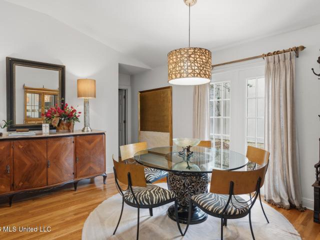 316 River Place