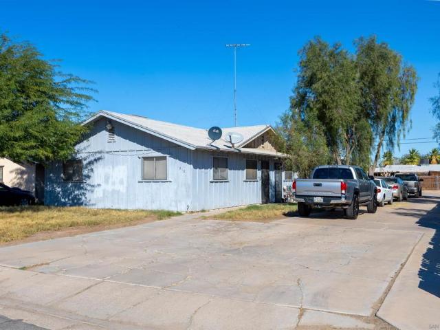 316 W Barbara Street