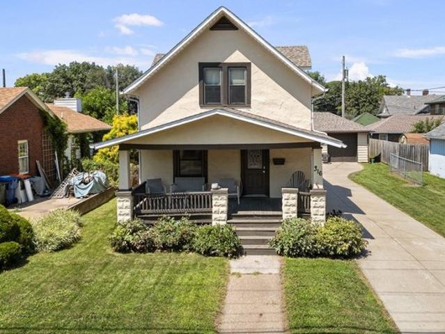 316 W Central Park Ave, Davenport, IA 52803