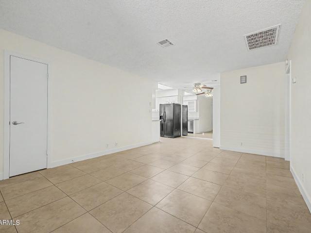 316 w hononegh drive # 6