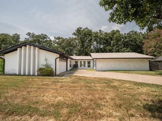 316 Woodcrest Cir, Sulphur Springs, TX 75482