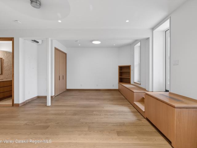 316 Wall Street 1
