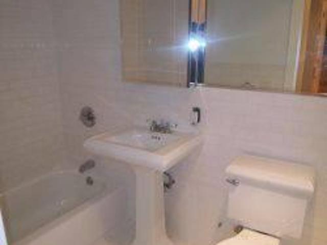 316 West 14th Street: Studio 1 ba