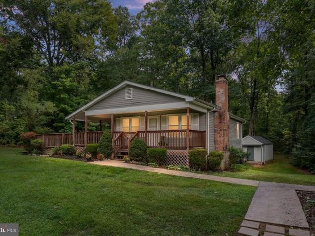 316 Tacketts Mill Rd, Stafford, VA 22556