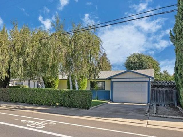316 Thomsen Rd, Lathrop, CA 95330