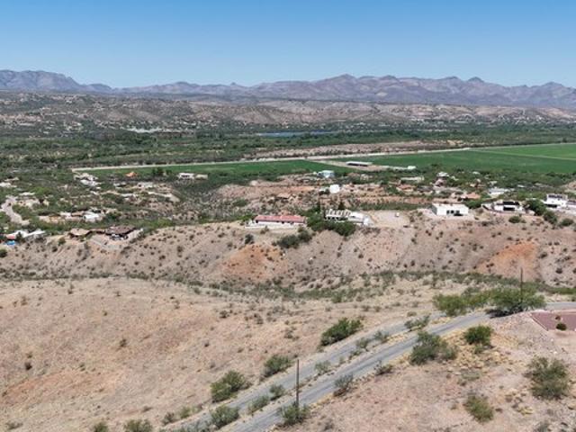 316 Valley View Dr, Rio Rico, AZ 85648