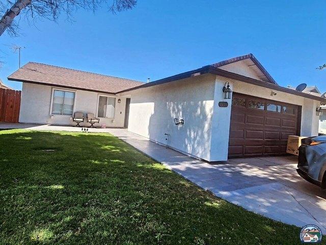 316 Vaquero Trl, Imperial, CA 92251