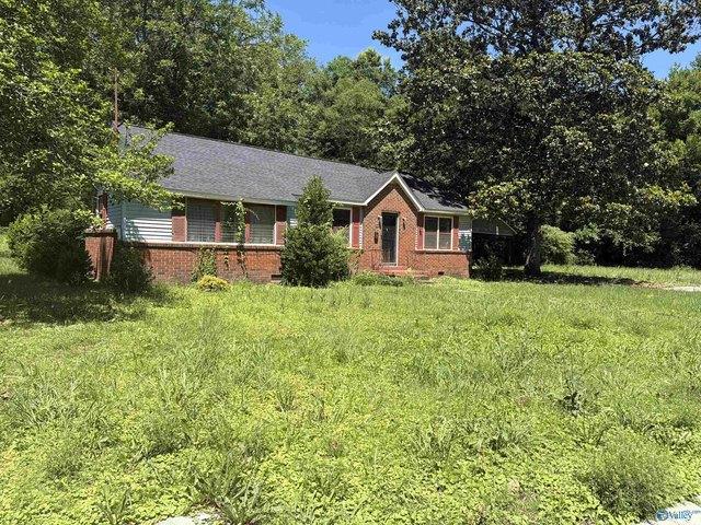 316 Vine St, Athens, AL 35611