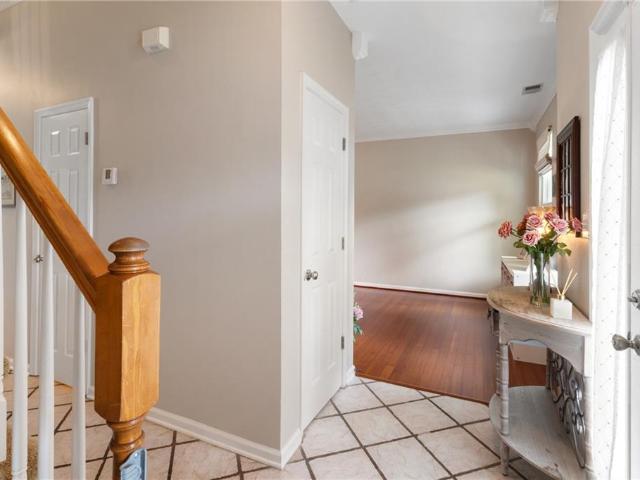 316 Vista Point DR