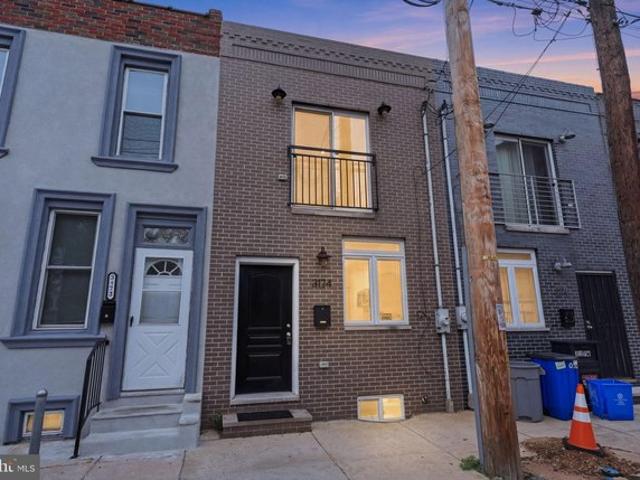 3174 Chatham St, Philadelphia, PA 19134