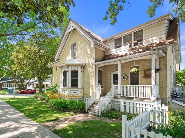 3174 S Herman St