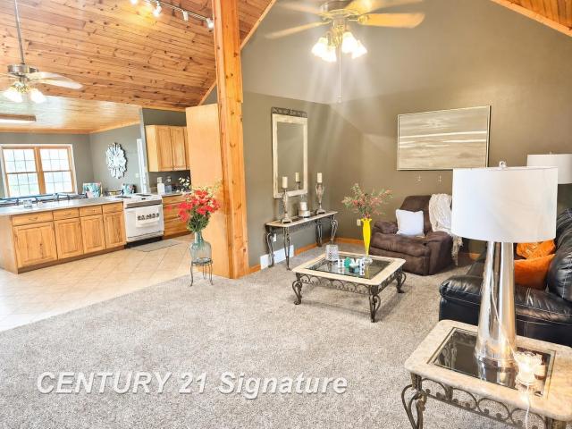 3175 Coolidge Road