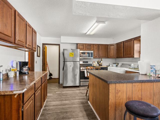 3175 Strand Road