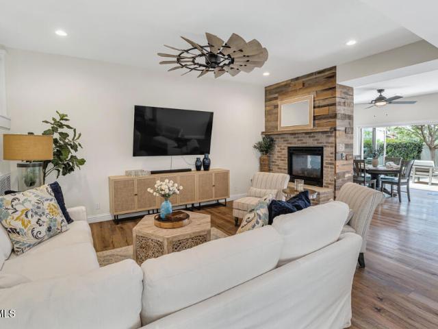 3175 Sunburst Place