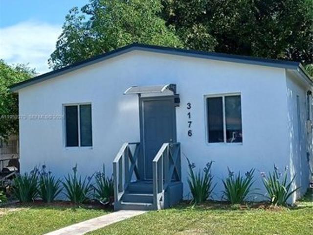 3176 NW 59th St, Miami, FL 33142