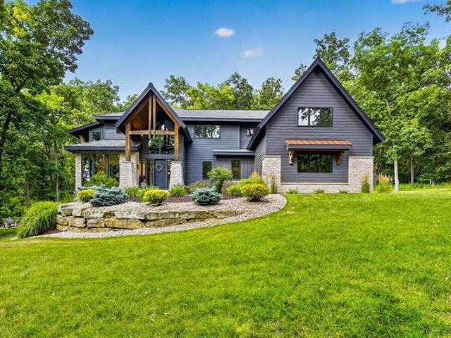3176 Woodhill Cir, Verona, WI 53593