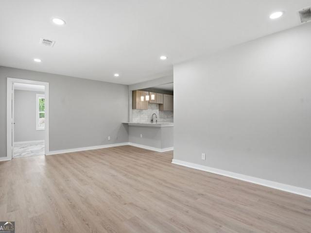 3177 Woodlynne Way