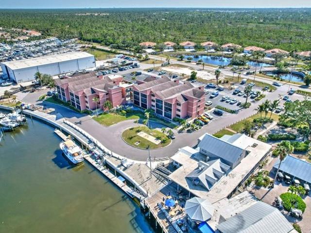 3170 Matecumbe Key Rd Apt 112, Punta Gorda, FL 33955