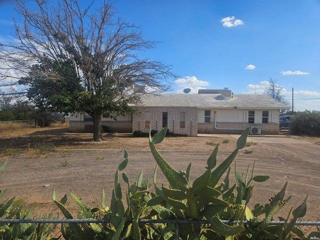 3170 Red Rooster Ln SW, Deming, NM 88030