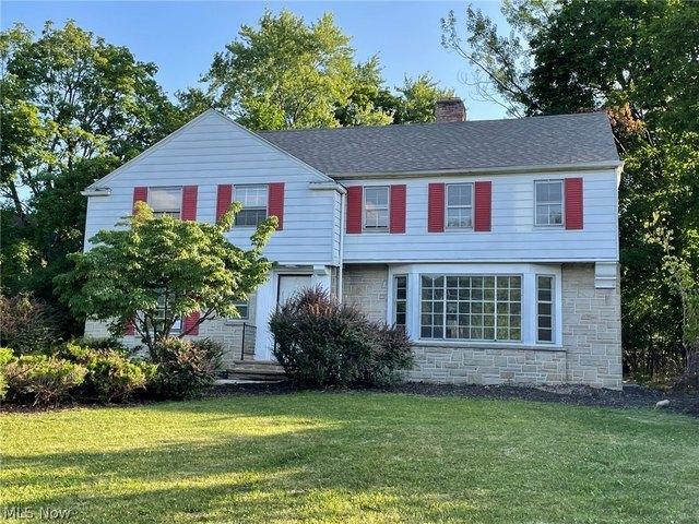 3170 Van Aken Blvd, Shaker Heights, OH 44120