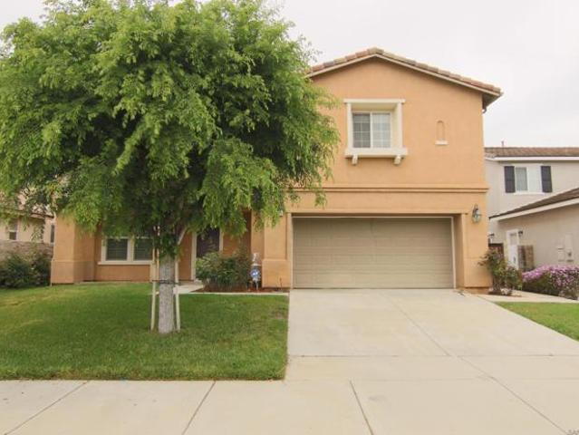 31719 Poppy St, Winchester, CA 92596