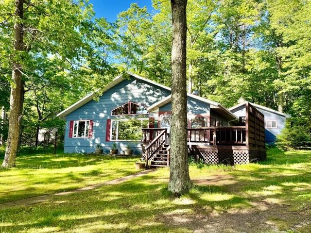 3171 Carpenter Lake Rd N, Eagle River, WI 54521