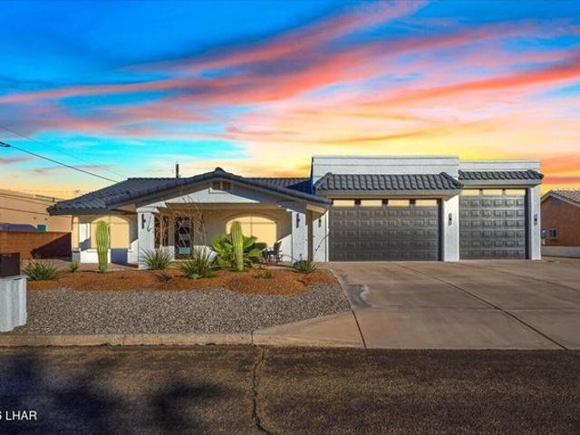 3171 Douglas Dr, Lake Havasu City, AZ 86404