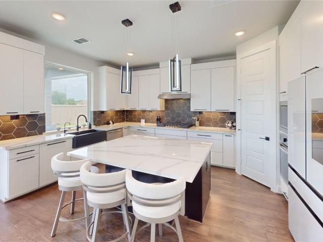 31727 Splitting Willow Way