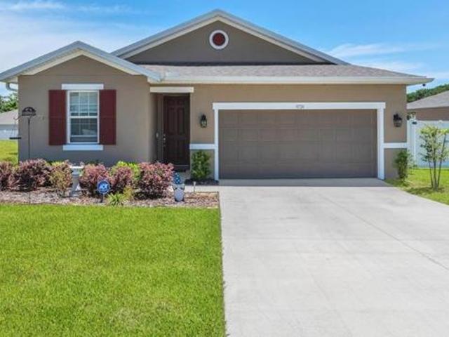 31724 Broadwater Ave, Leesburg, FL 34748