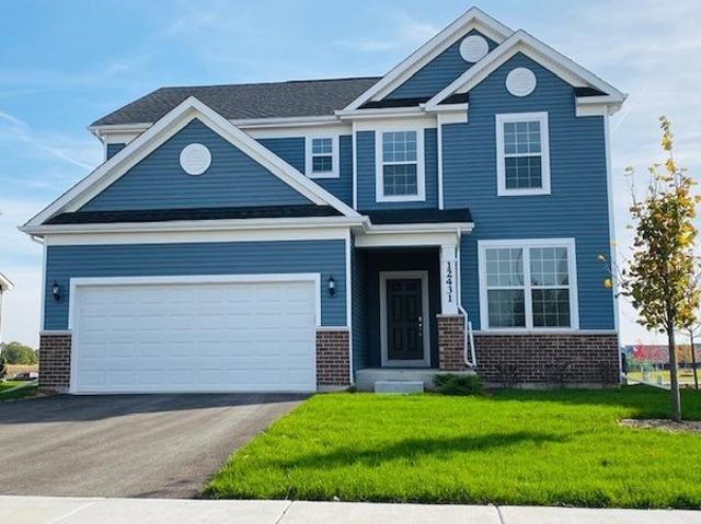 3173 Moorehead Dr, Aurora, IL 60502