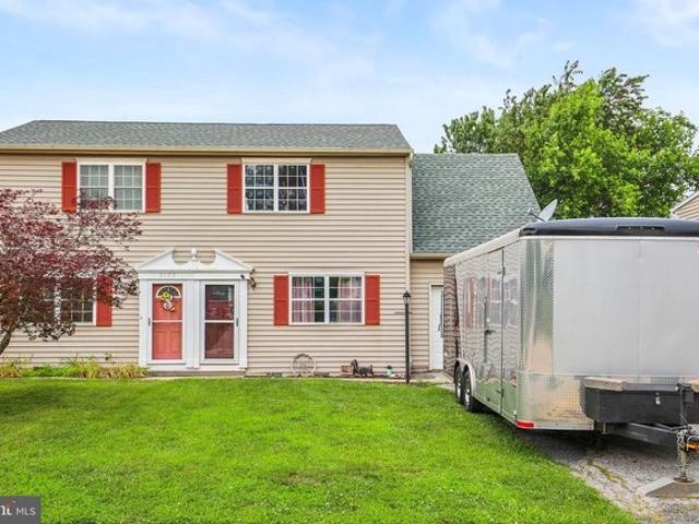 3173 Falcon Ln Unit 82B, Dover, PA 17315
