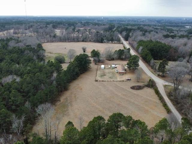 3173 Highway 73 E, Hope, AR 71801