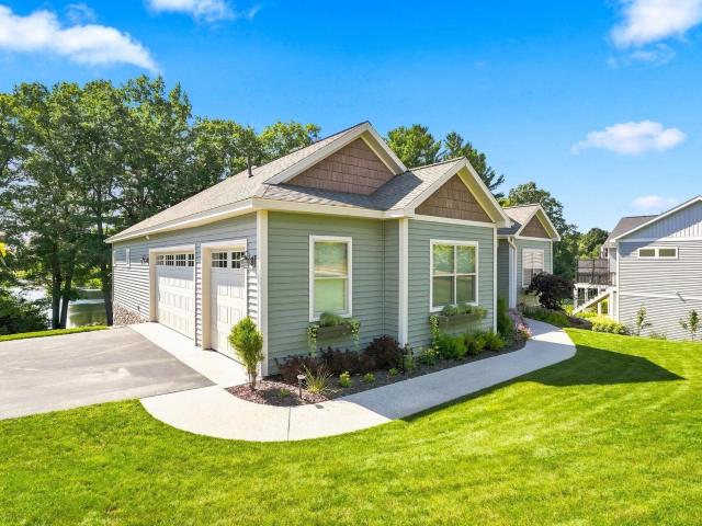 3173 Lake Meadows Circle